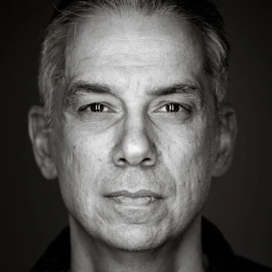 Lee McIntyre - MIT Press